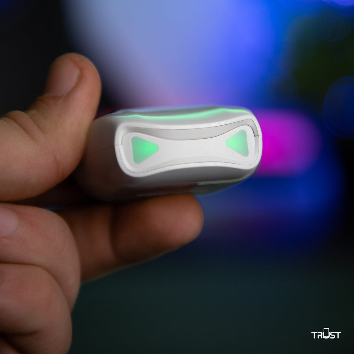 Recci Audio Hornet Wireless Earphone RT12